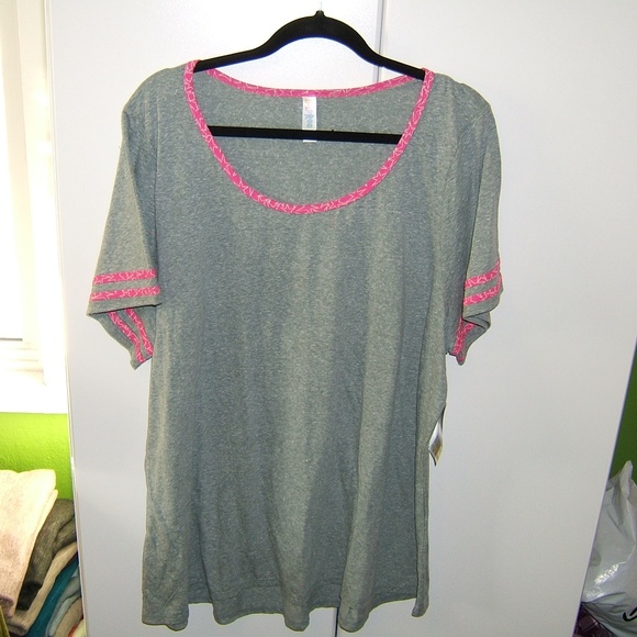 LuLaRoe | Tops | Bnwt 3xl Lularoe Classic | Poshmark